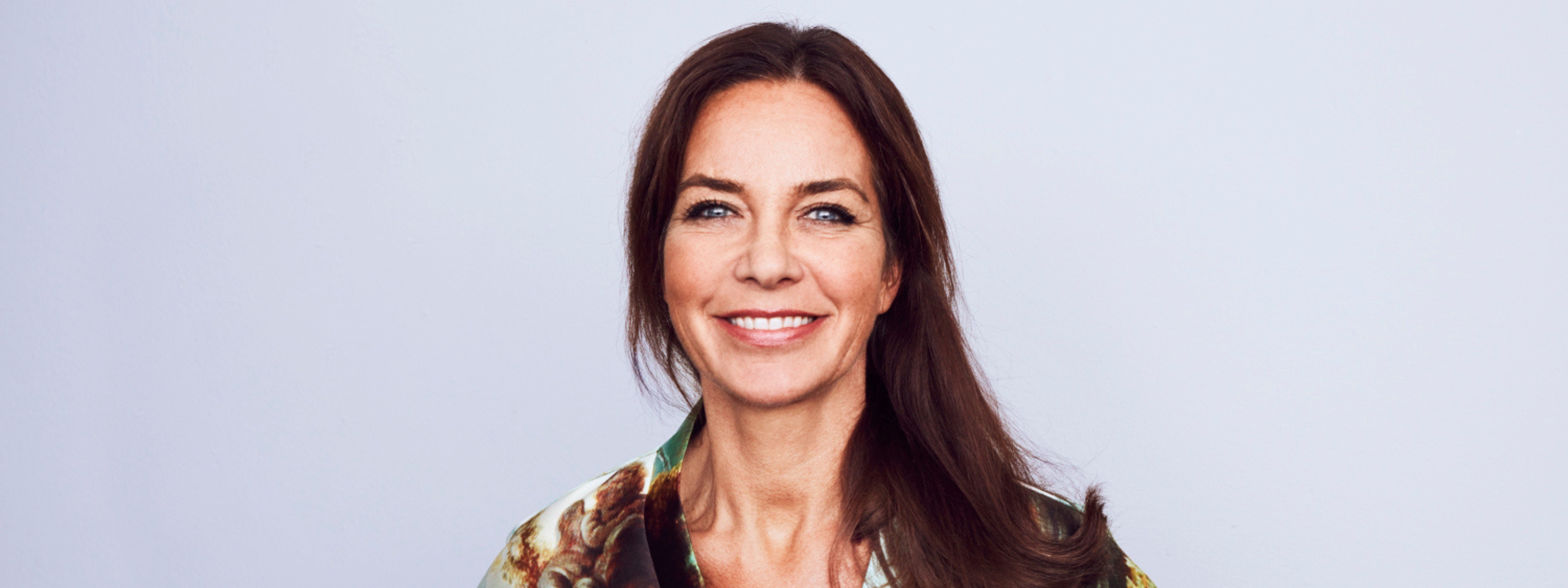 Li Pamp - Moderator och föreläsare i ämnen om antikviteter